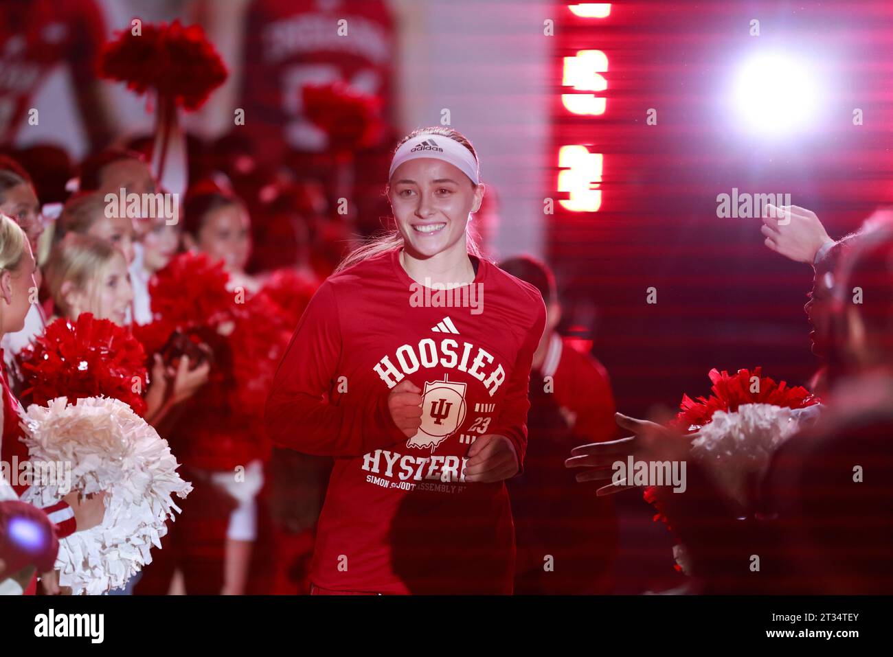 Sara scalia hi-res stock photography and images - Alamy