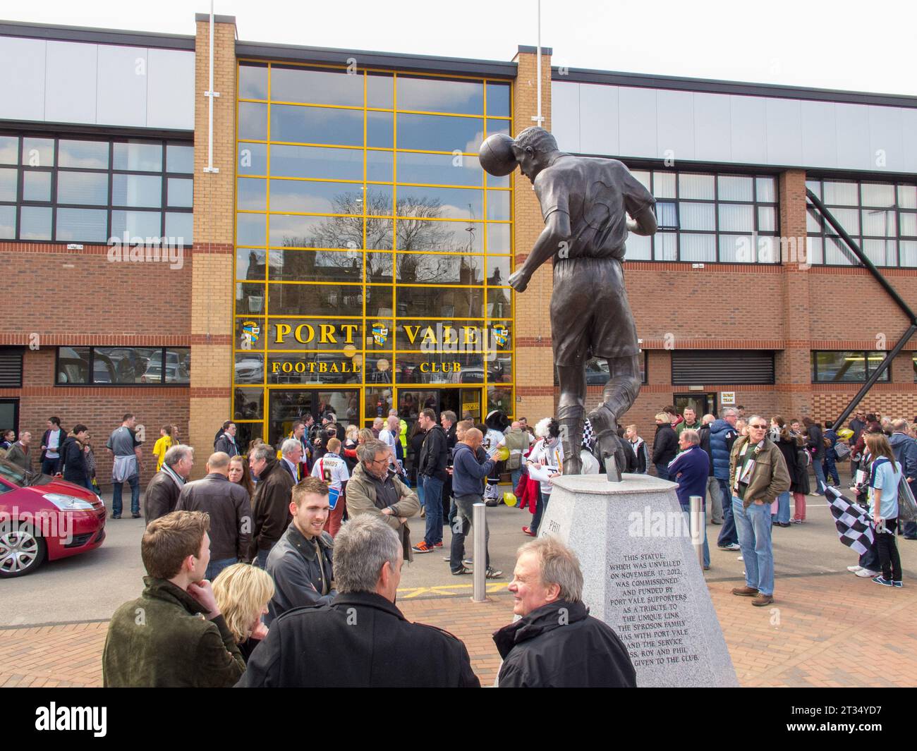 Roy Sproson statue Outside Port Vale's football ground Stock Photo - Alamy