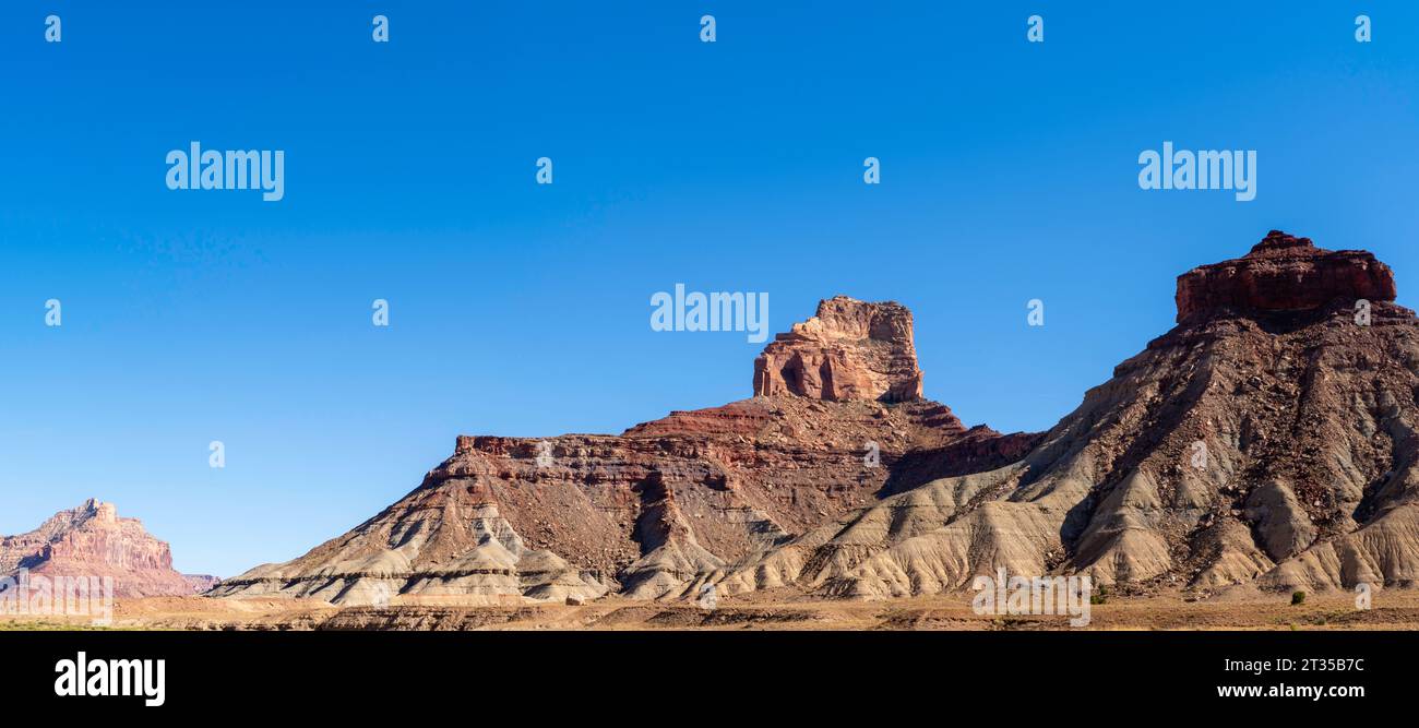 Photograph of Assembly Hall Peak (middle) near Swinging Bridge ...