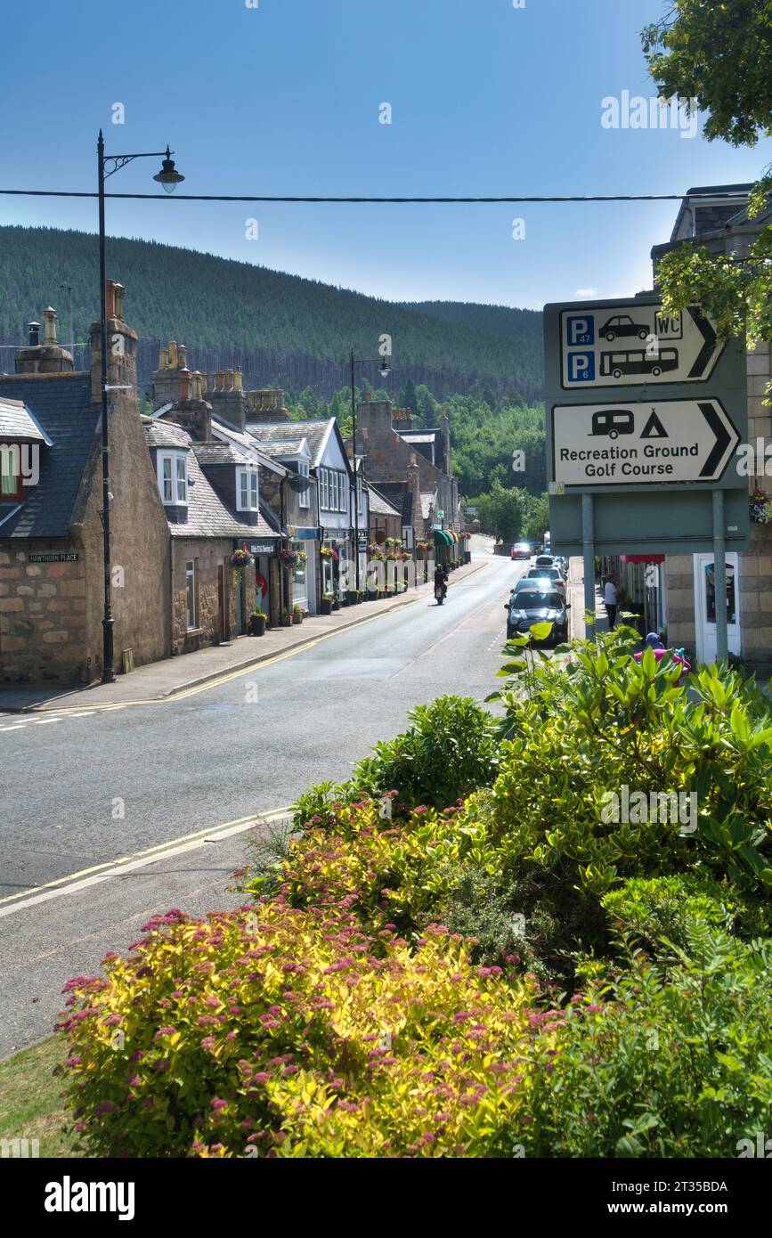 Ballater village centre, Royal Deeside, Bridge street. Shops, tourists ...