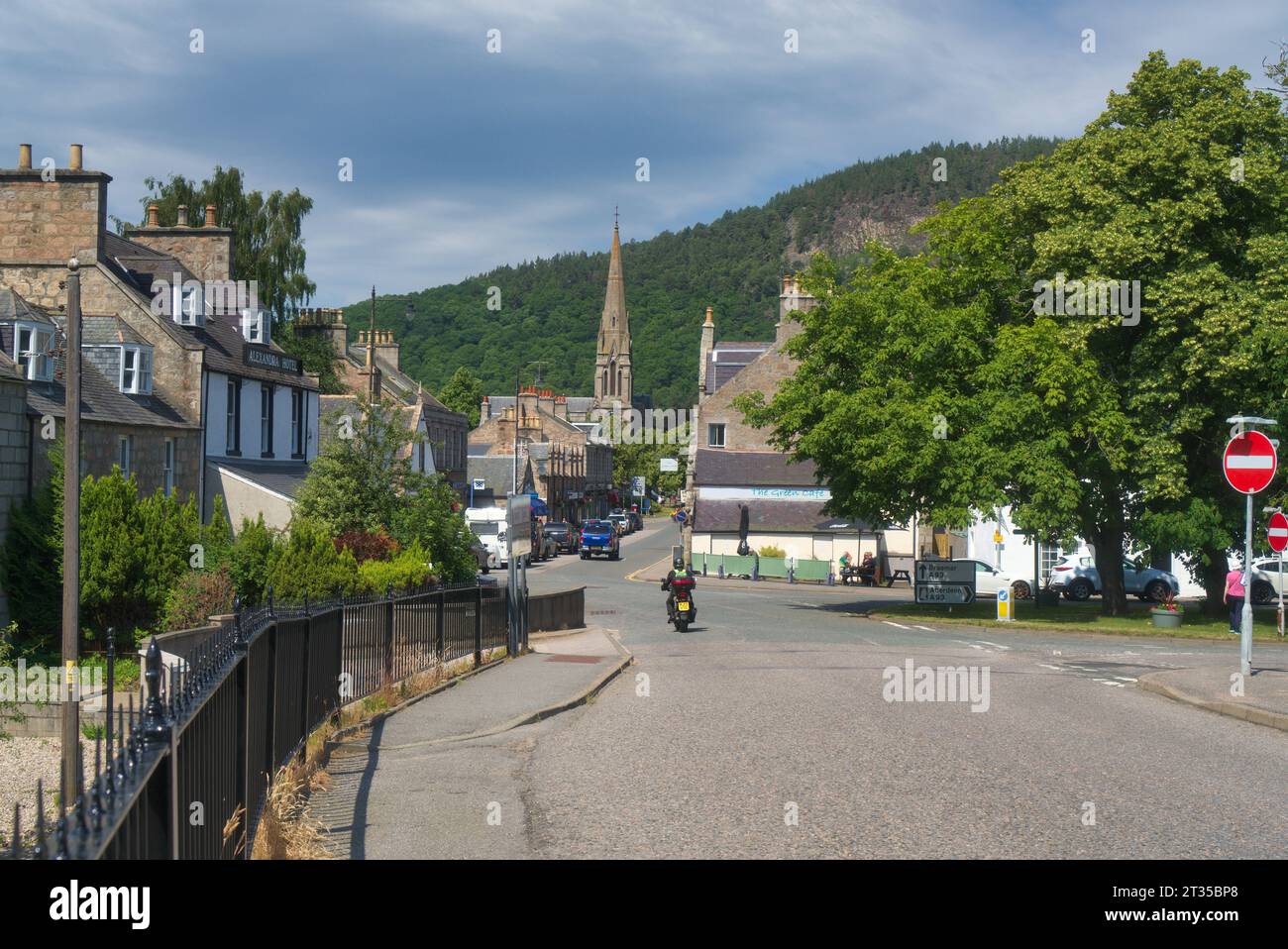 Ballater village centre, Royal Deeside, Bridge street. Shops, tourists ...