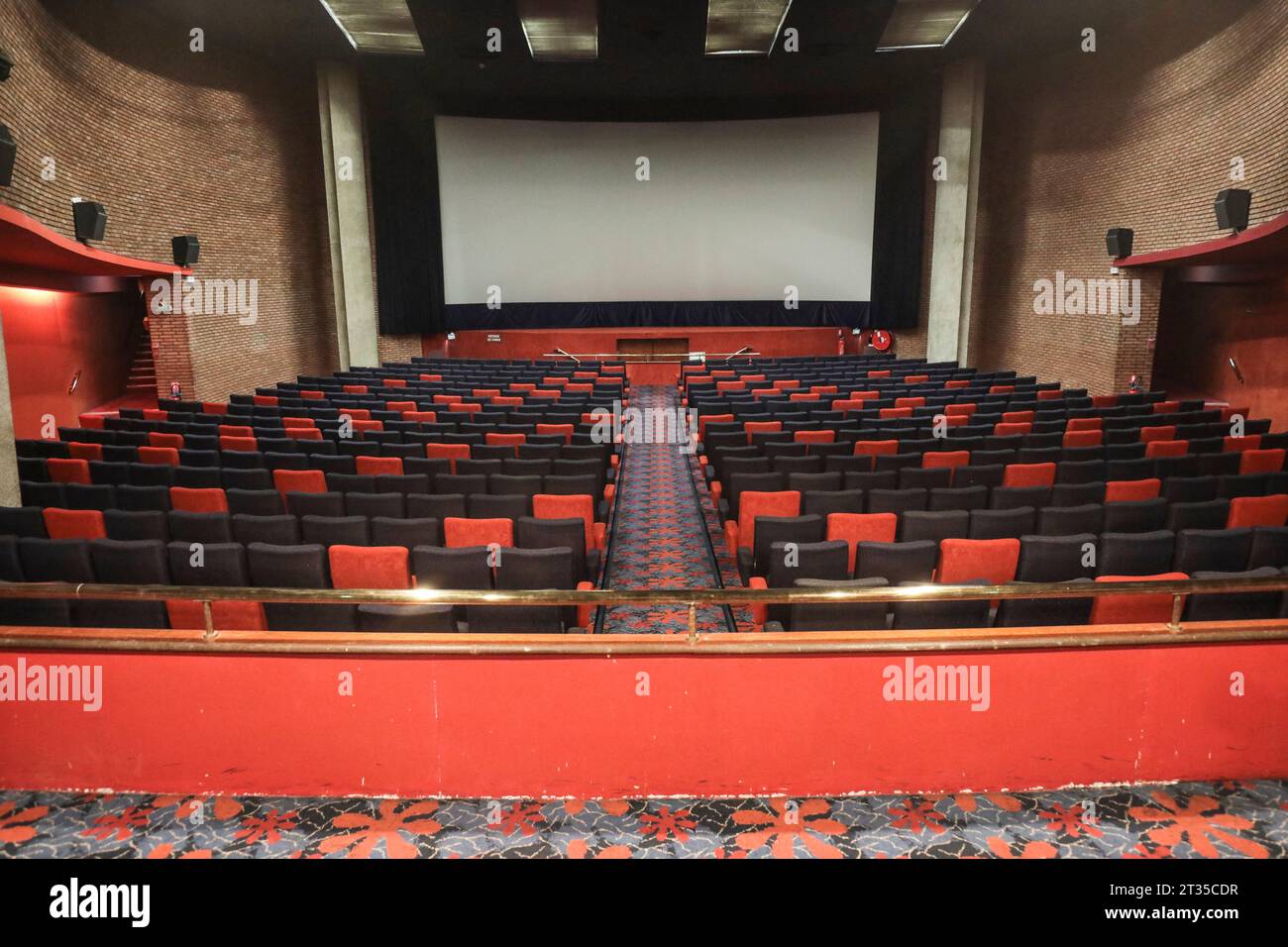 Auditoría digital hi-res stock photography and images - Alamy