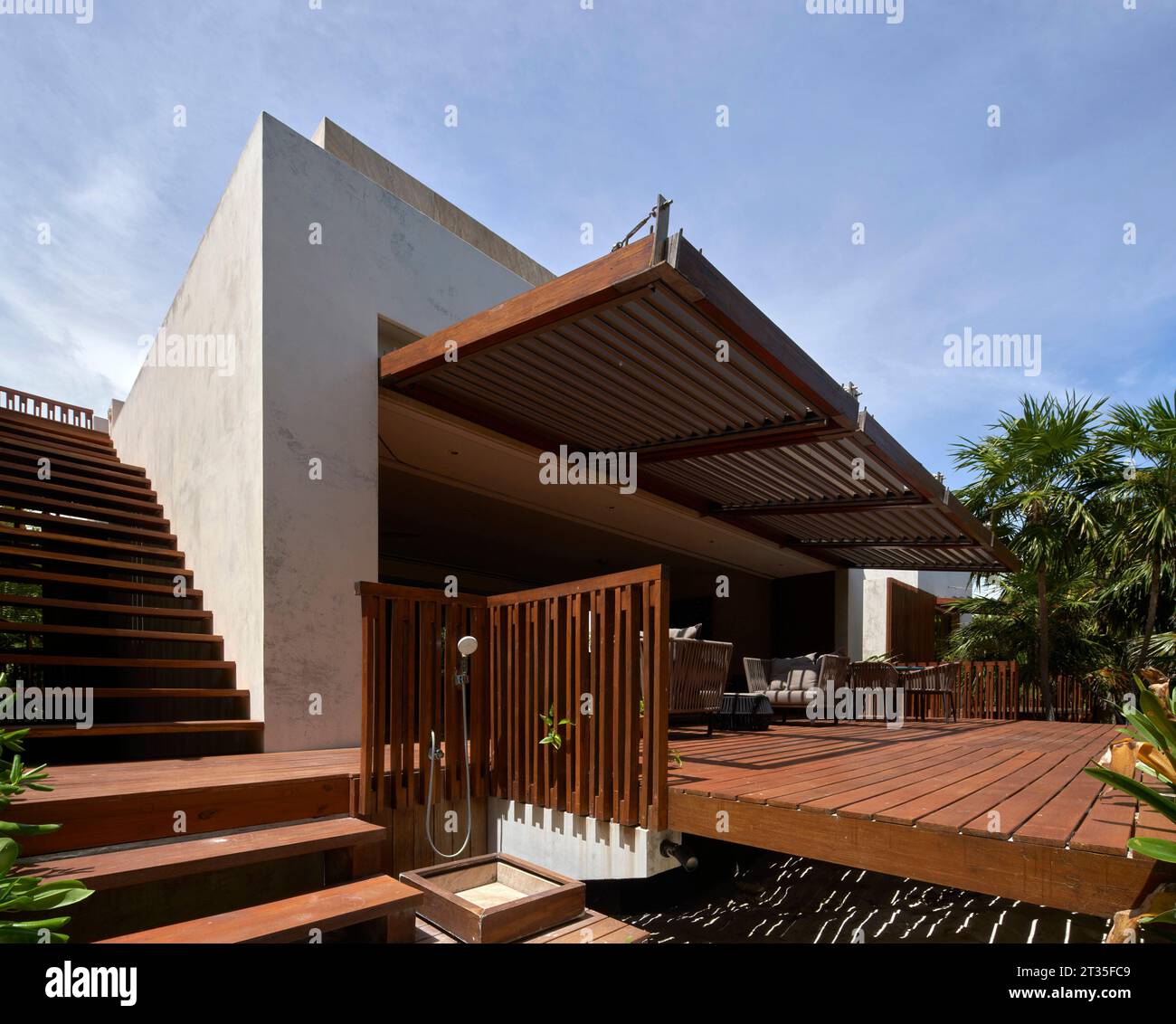 View of house from side. Holiday Home Tulum - Casa Uh K aay, Tulum ...