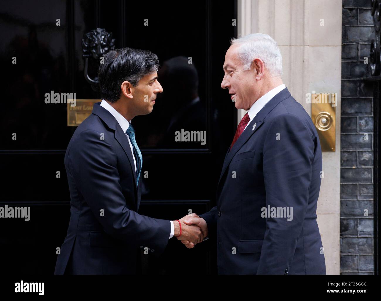 Israeli Prime Minister, Benjamin Netanyahu, visits Rishi Sunak in ...