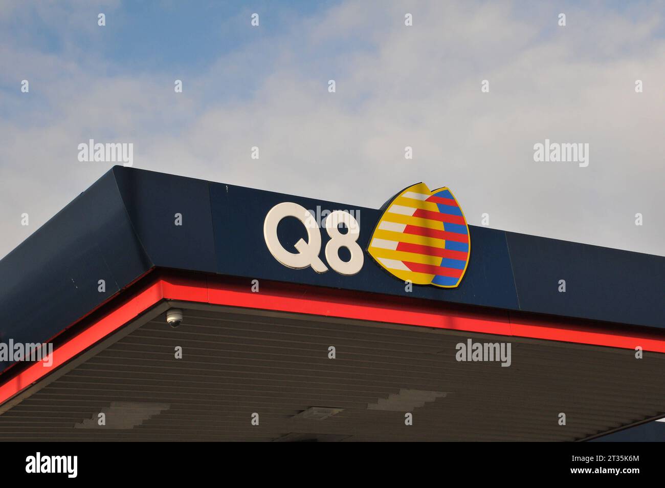 Copenhagen, Denmark /23 October. 2023/. Gas pice and Q8 petrol station ...