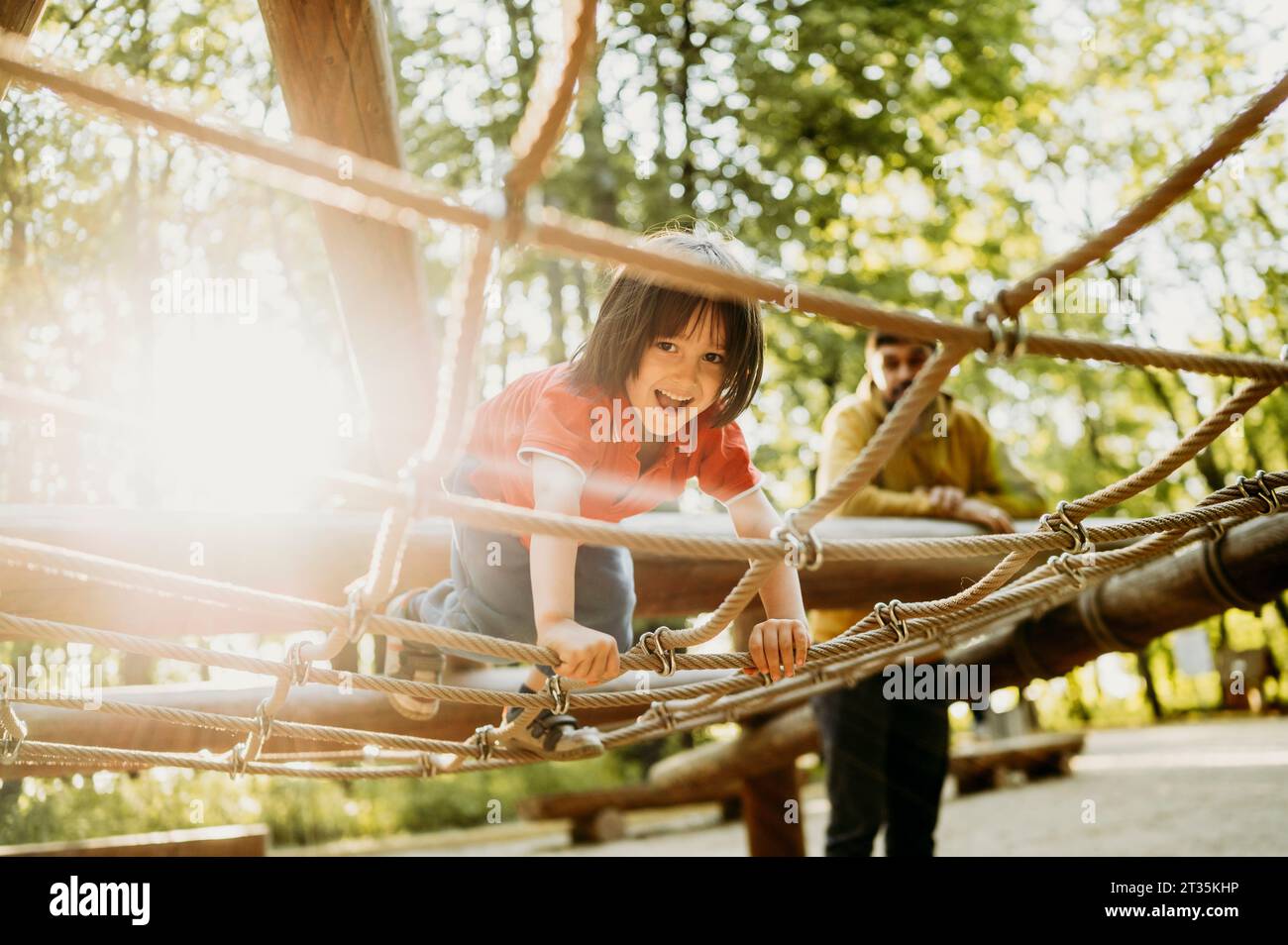 Boy in the jungle hi-res stock photography and images - Alamy