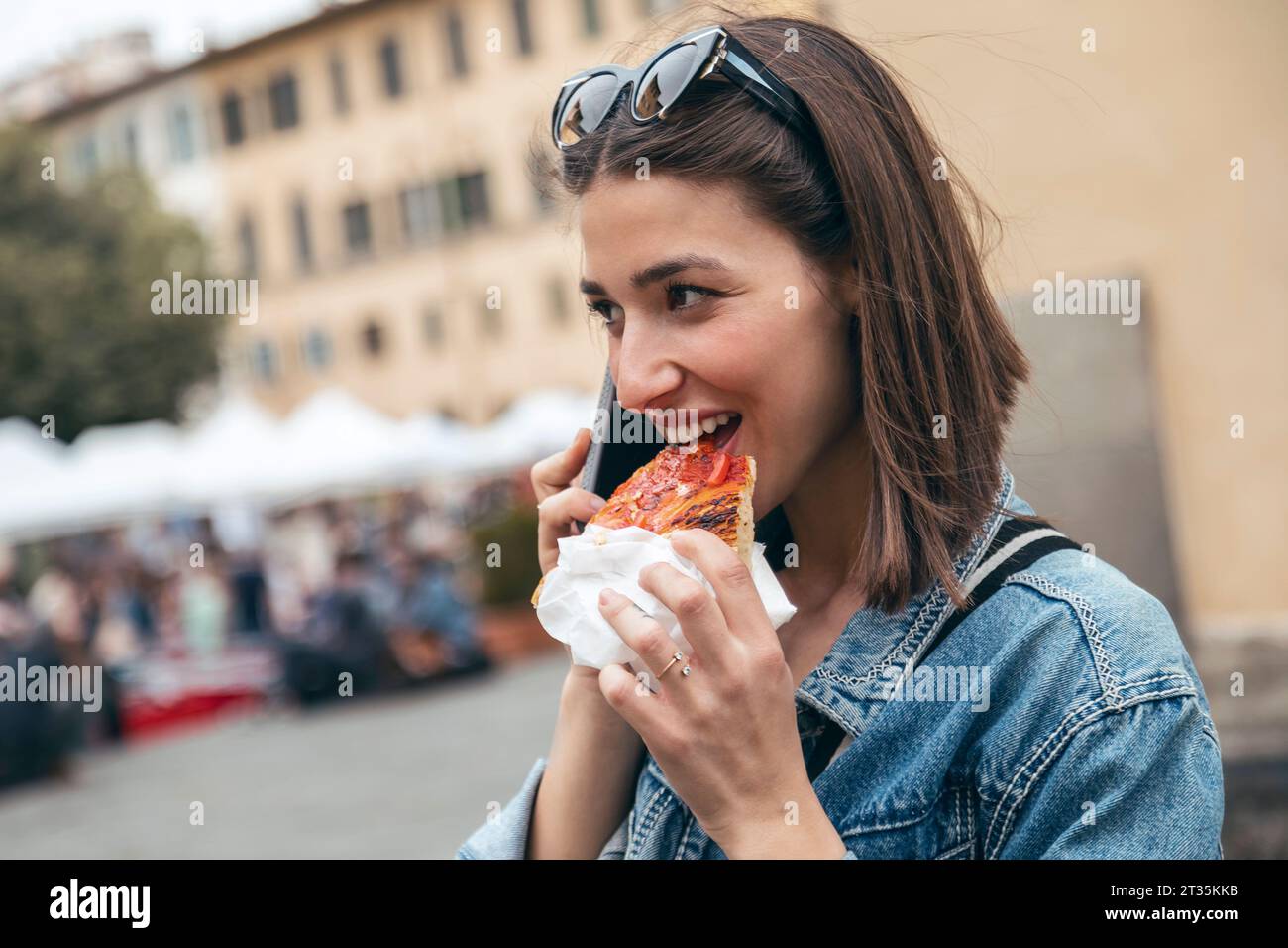 Smart pizza hi-res stock photography and images - Alamy