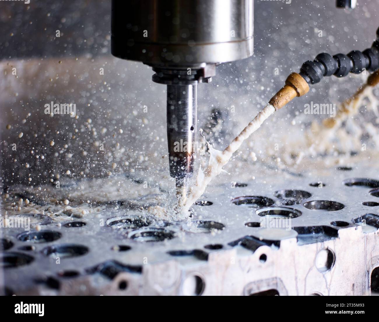 Close up horizontal cnc hi-res stock photography and images - Alamy