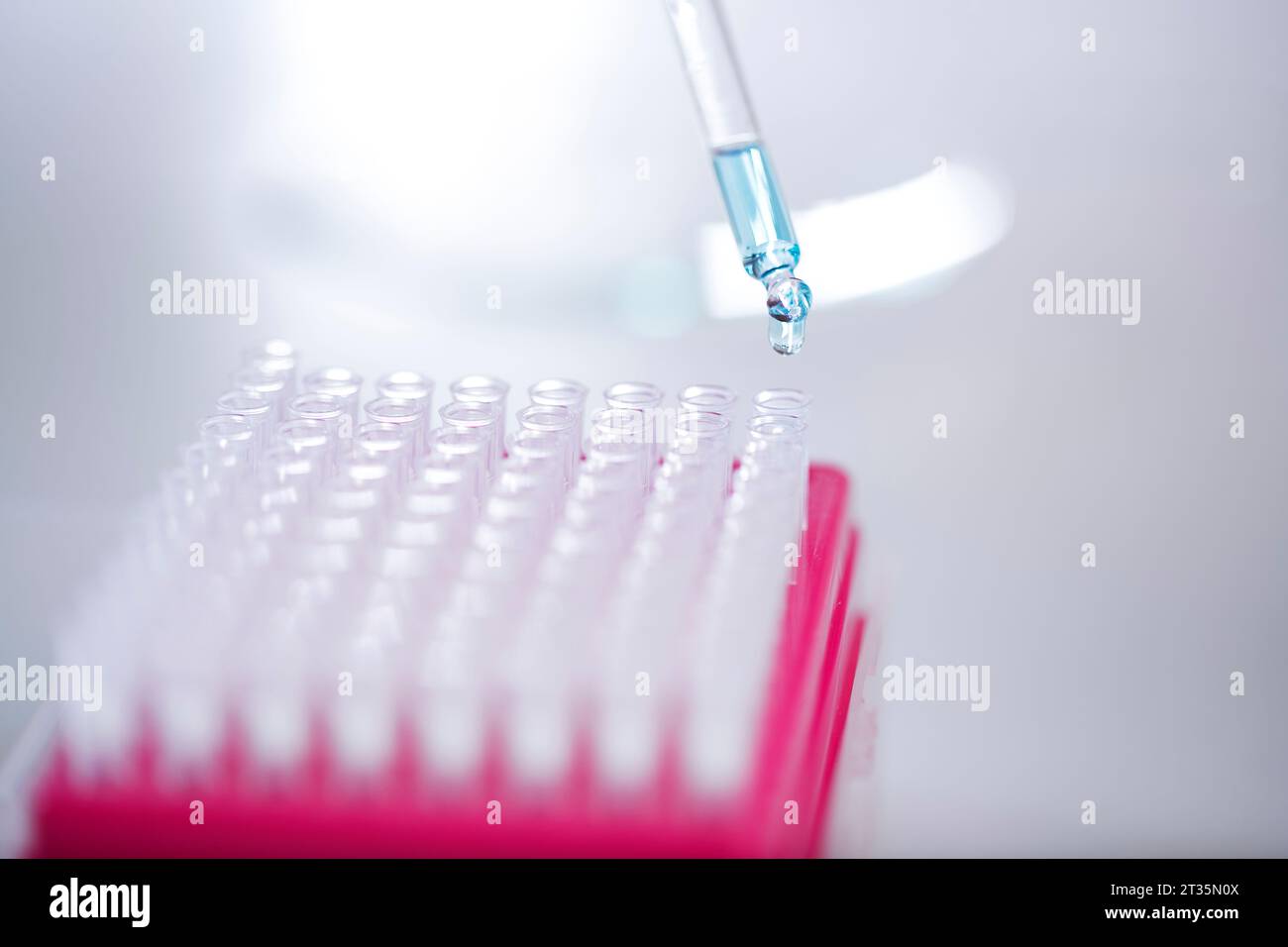 Medical pipette dropping liquid test hi-res stock photography and ...