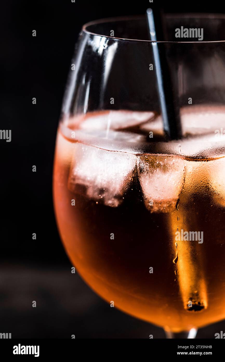 Aperol spritz ice cubes hi-res stock photography and images - Alamy