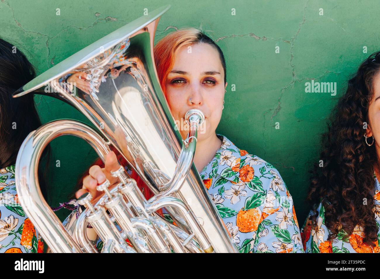 Female playing trumpet hi-res stock photography and images - Alamy