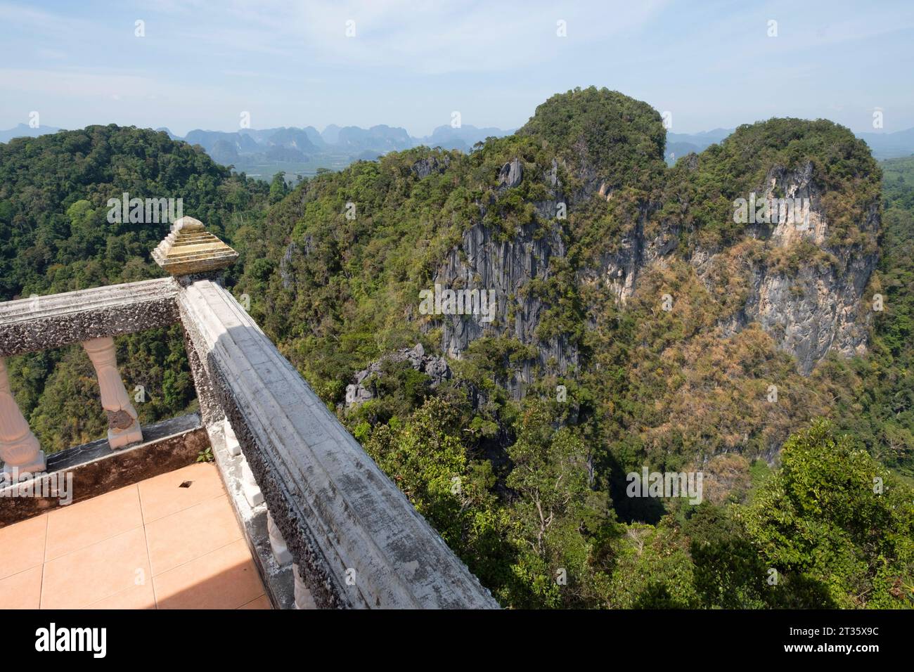 Karstberge hi-res stock photography and images - Alamy
