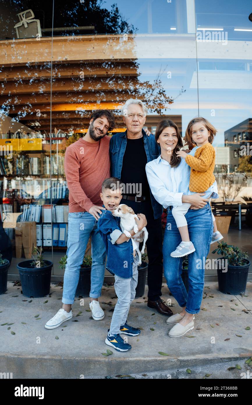 Senior parents 30 years hi-res stock photography and images - Alamy