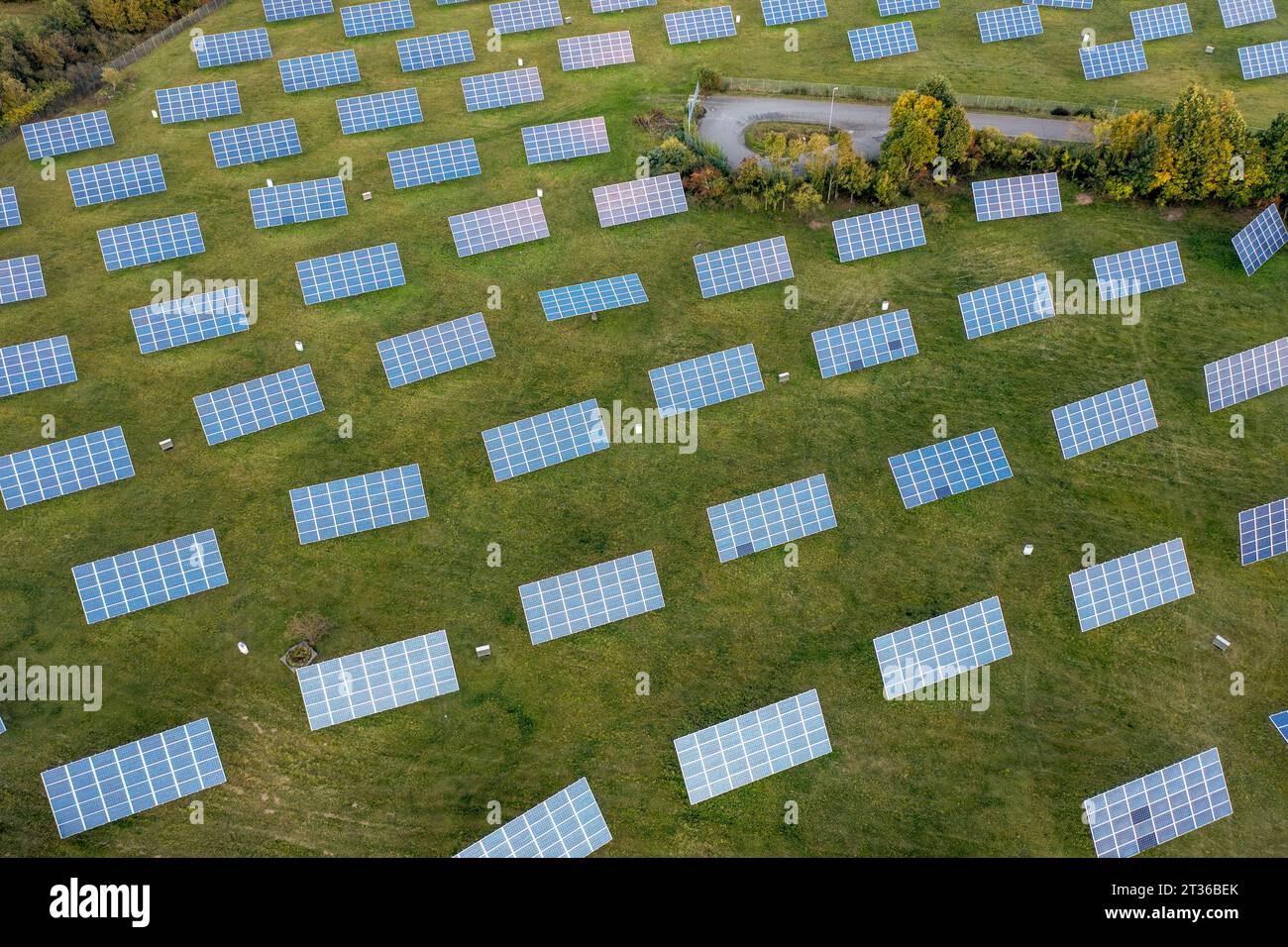 Solar tracker hi-res stock photography and images - Alamy