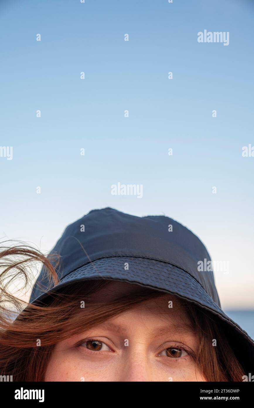Bucket hat hi-res stock photography and images - Alamy
