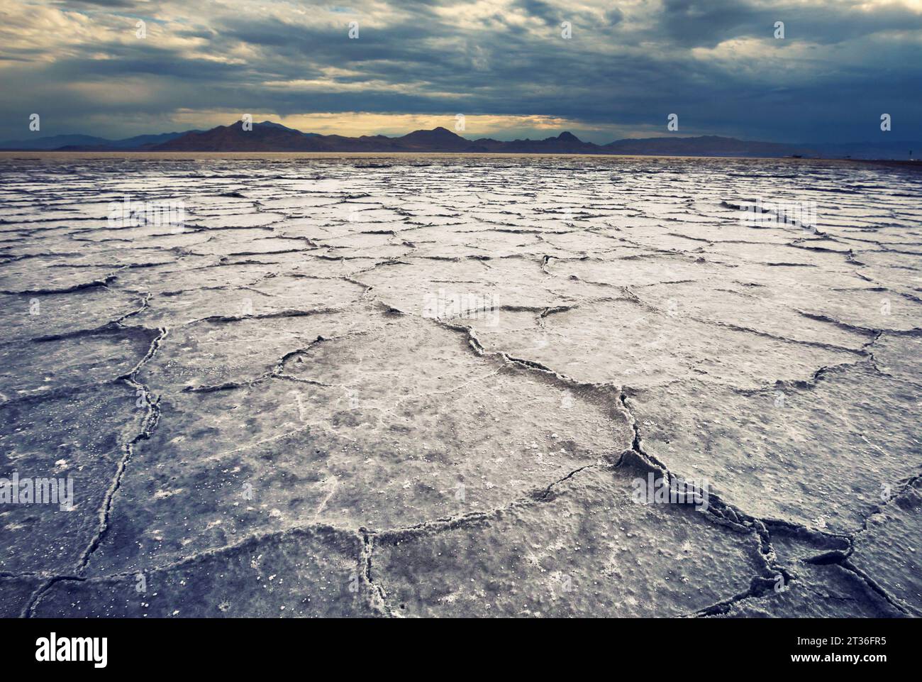 drought land in deserted mountains Stock Photo - Alamy