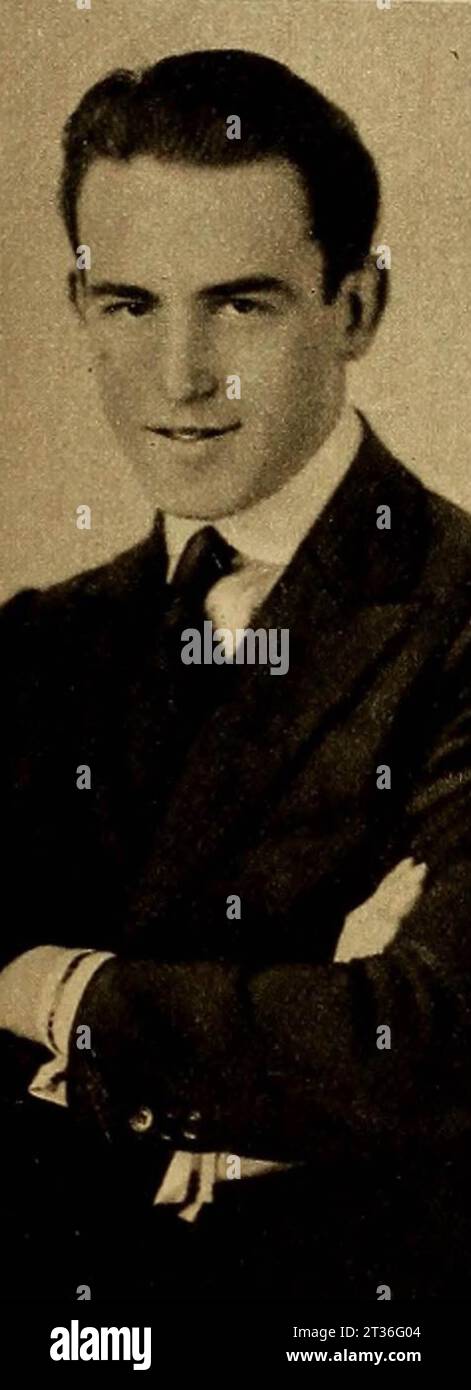 Actor harold lloyd hi-res stock photography and images - Alamy