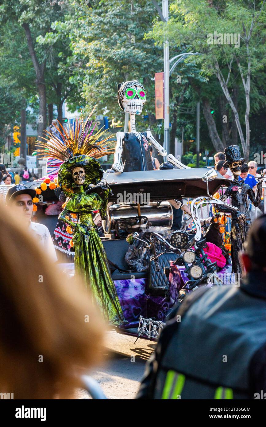 Mexico City, Mexico - October 22, 2022. Preparations for Catrina parade ...
