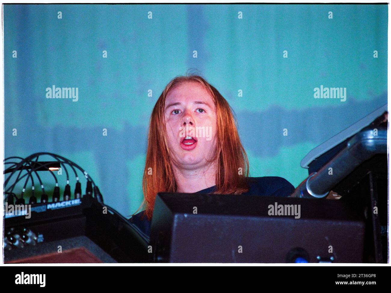 CHEMICAL BROTHERS, HOMELANDS, 2003: Tom Rowlands of the Chemical ...