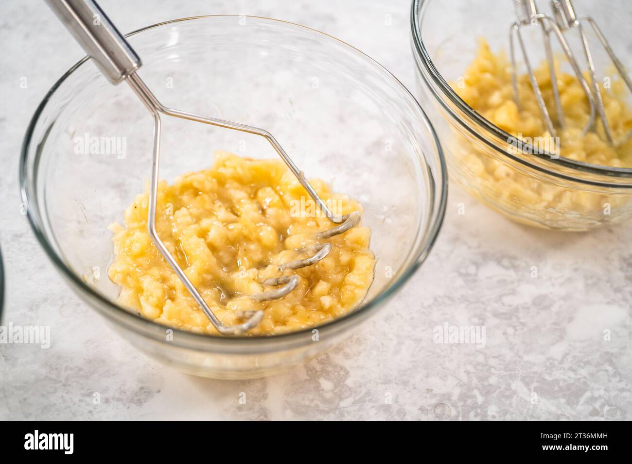 Mashed ripe bananas hi-res stock photography and images - Alamy