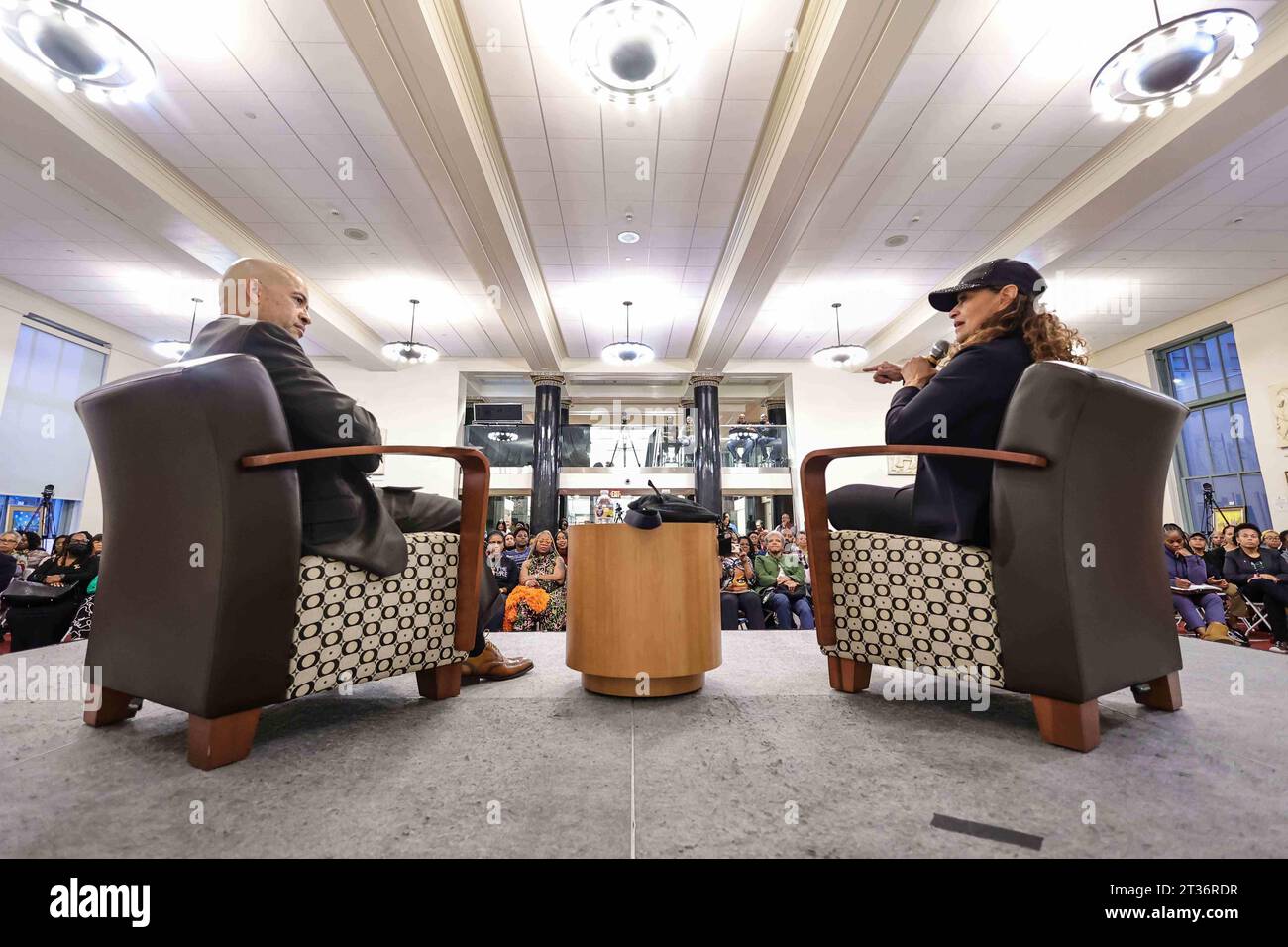 Debbie allen a different world hi-res stock photography and images - Alamy