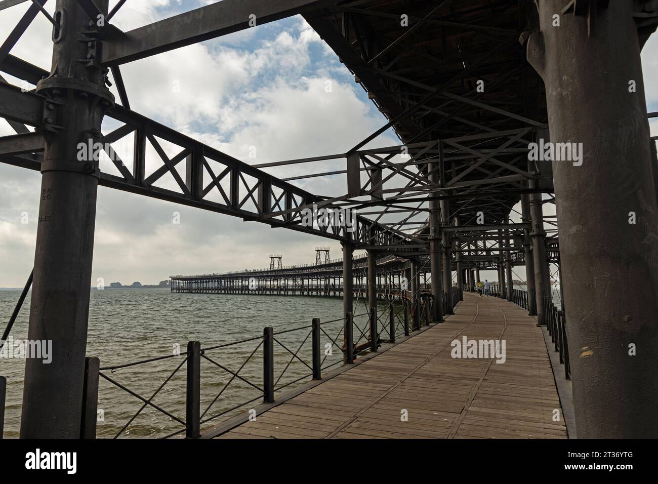 Rio Tinto Company Dock or in spanish Muelle de la Compañía de Río Tinto ...