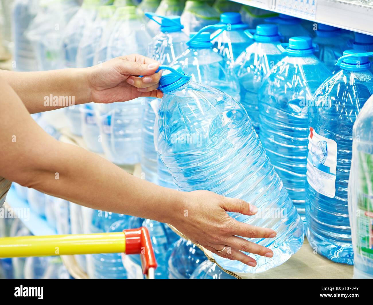 Nutrition store hi-res stock photography and images - Alamy