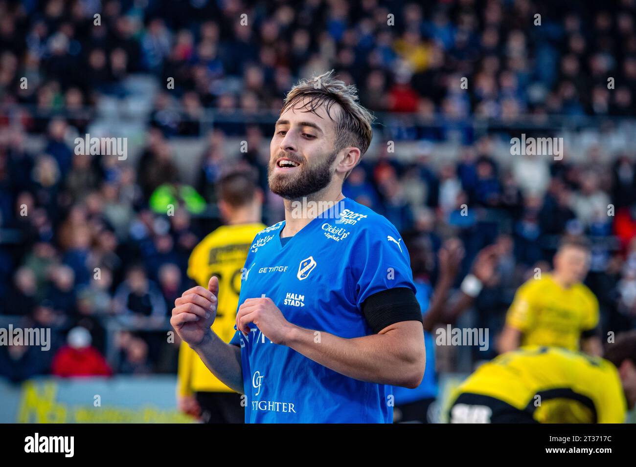 Jack cooper hi-res stock photography and images - Alamy