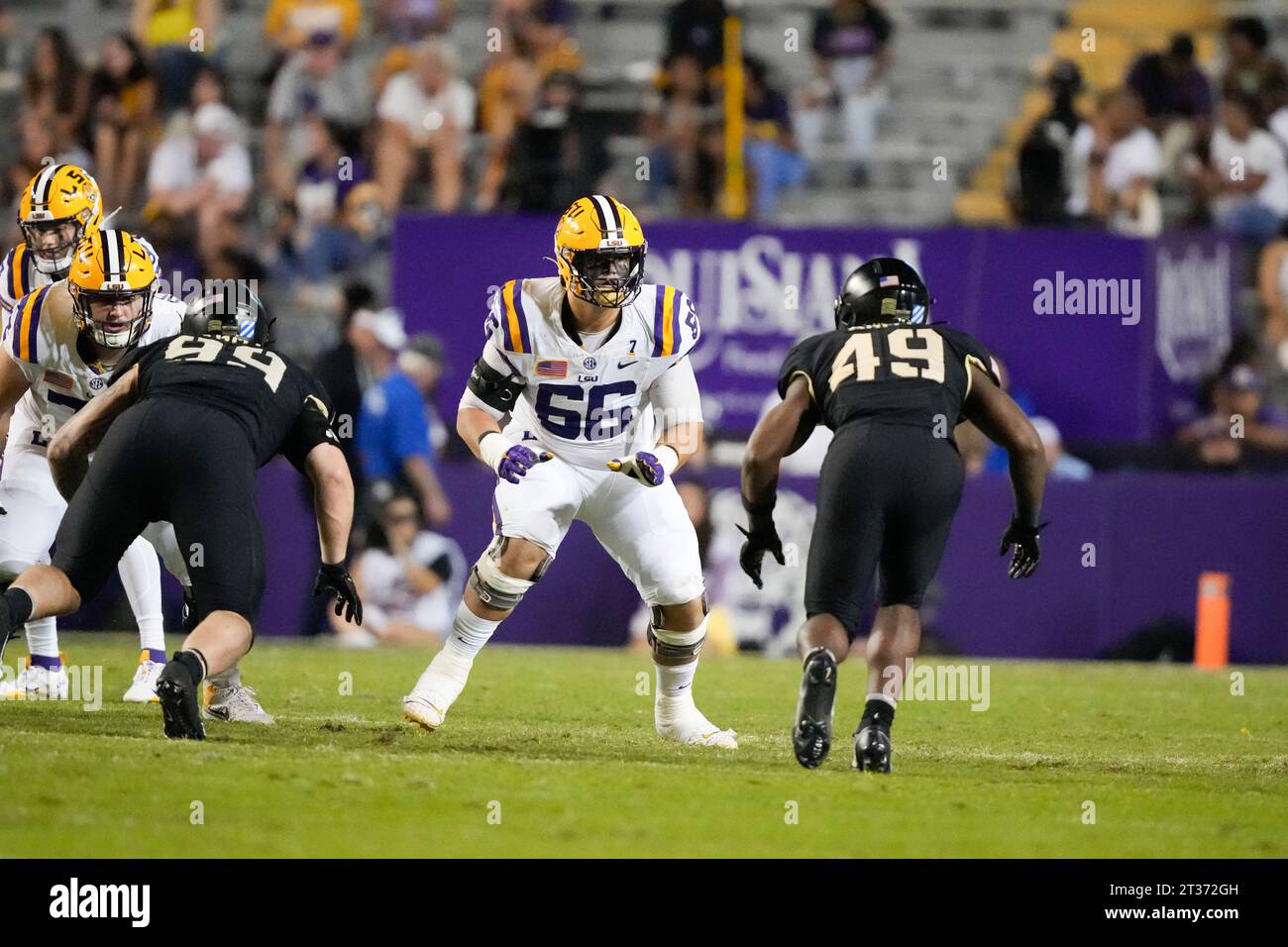 LSU offensive lineman Will Campbell (66) blocks against Army linebacker ...