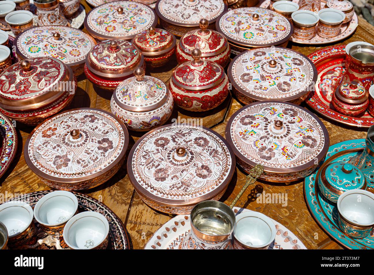 Vintage traditional ottoman style kitchenware souvenirs colorful Stock ...