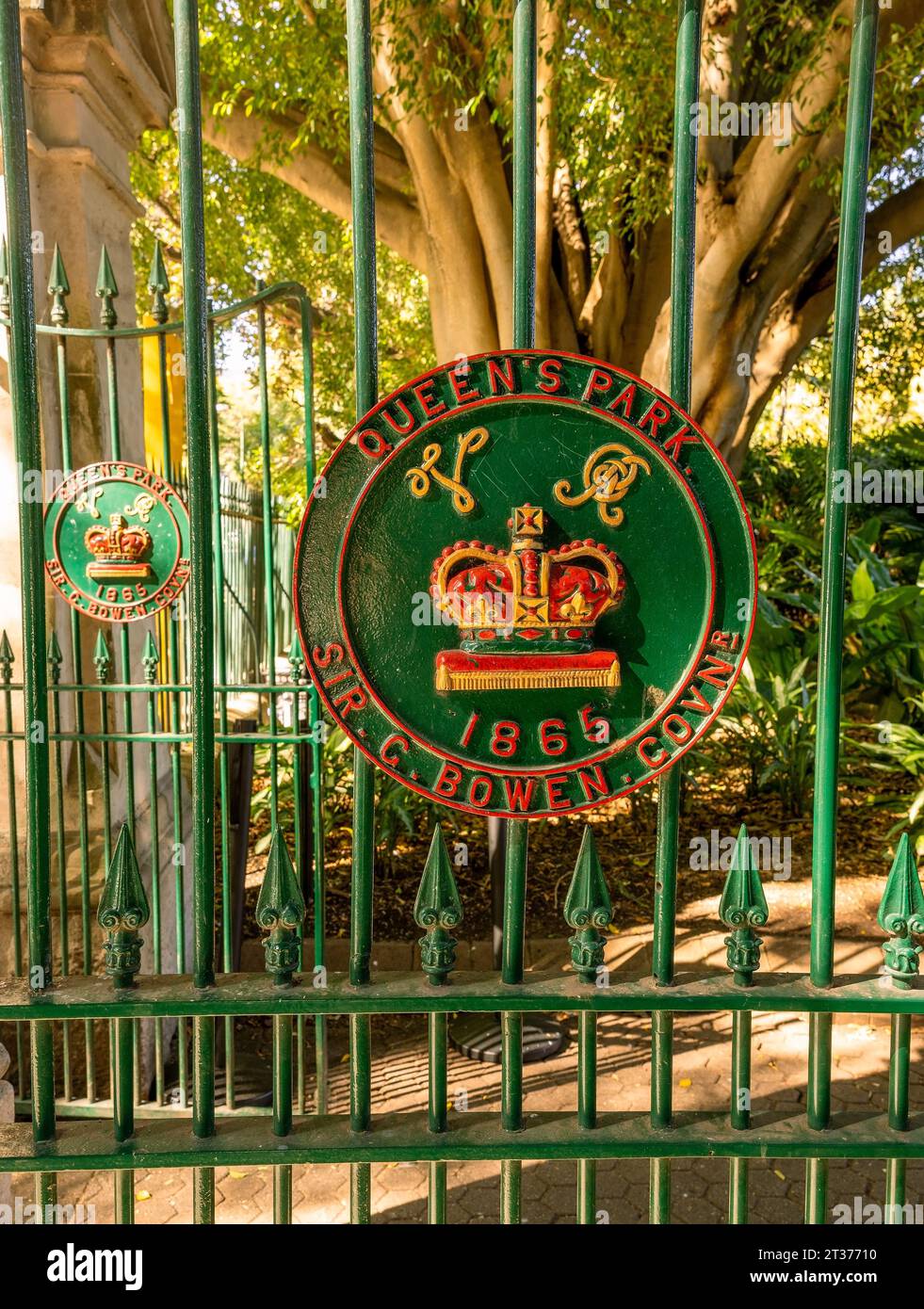 Queen's Park sign for the City Botanic Gardens in Brisbane, Queensland ...