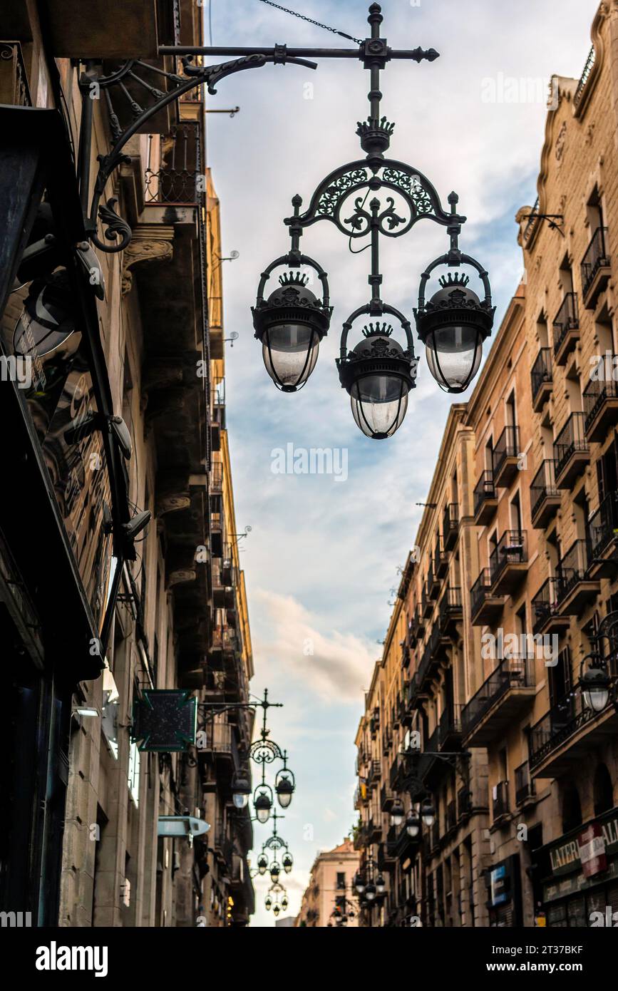 Old town with street lamp in Barcelona, Spain Stock Photo - Alamy