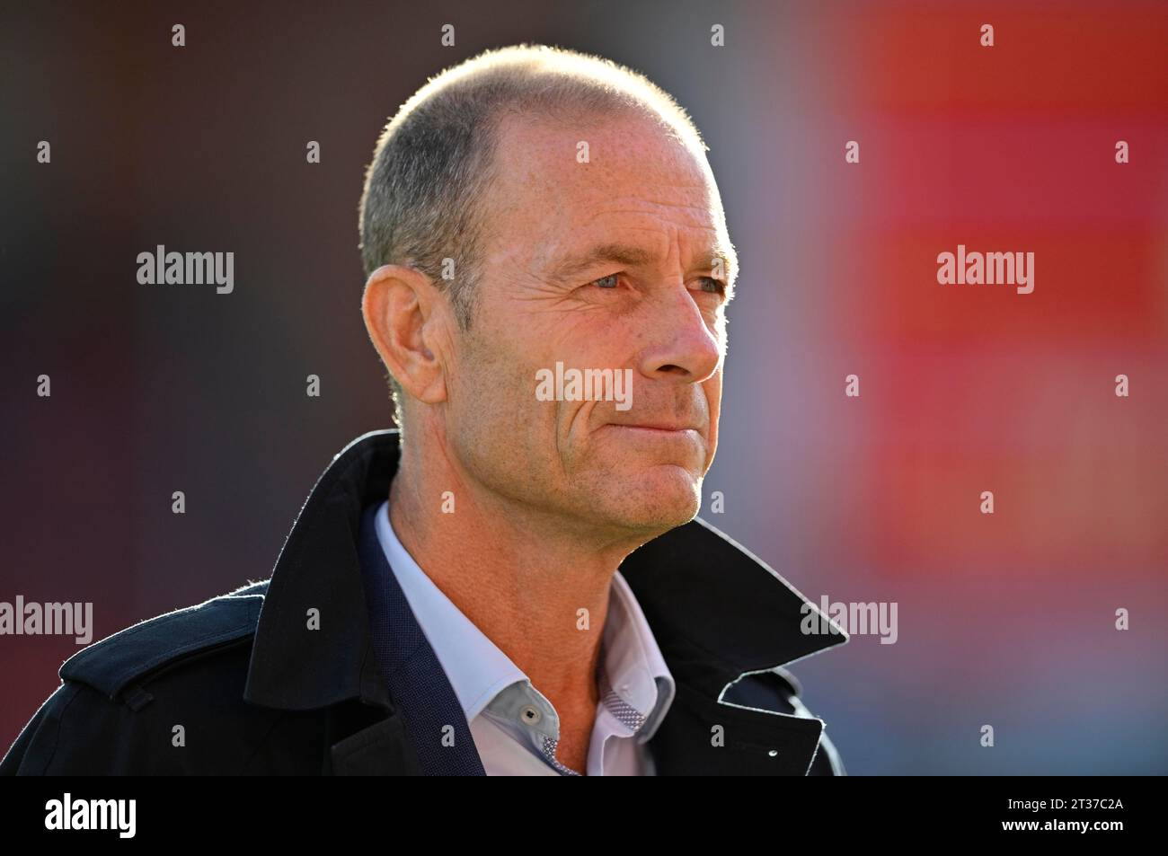Coach Jess Thorup FC Augsburg FCA Portrait, Voith-Arena, Heidenheim ...