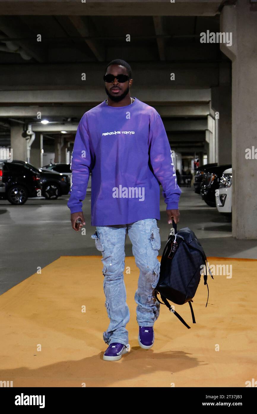 Chicago Bears cornerback Josh Blackwell (39) arrives at Soldier Field ...