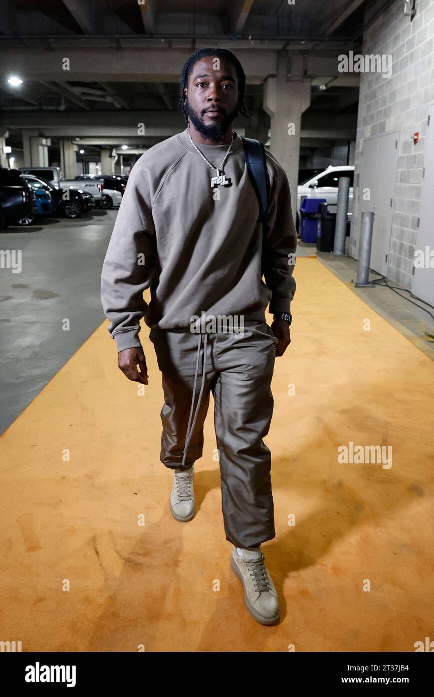 Chicago Bears linebacker Micah Baskerville (47) arrives at Soldier ...