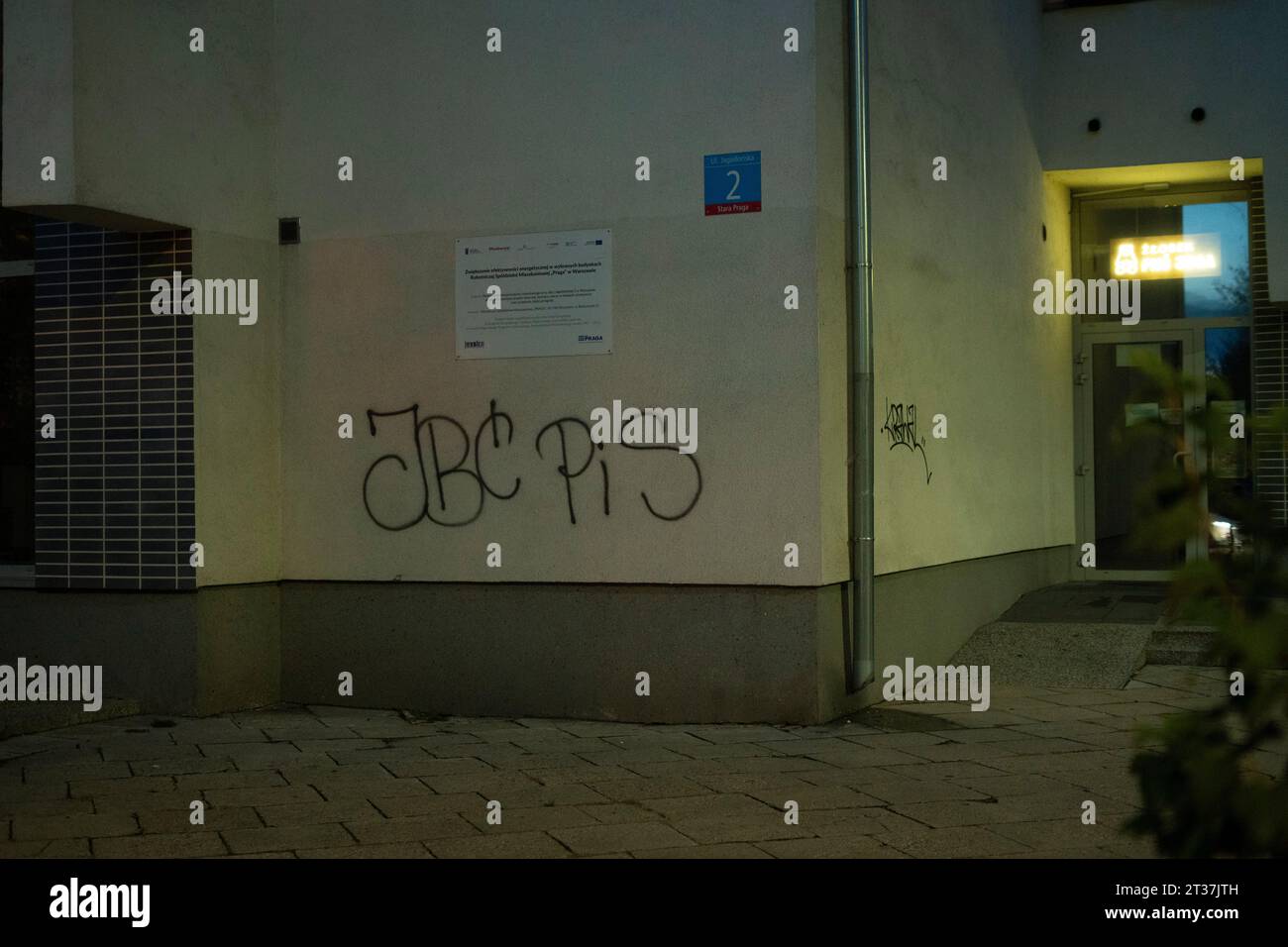 Warsaw, Poland. 23rd Oct, 2023. A disemvoweled expletive lambasting the ...