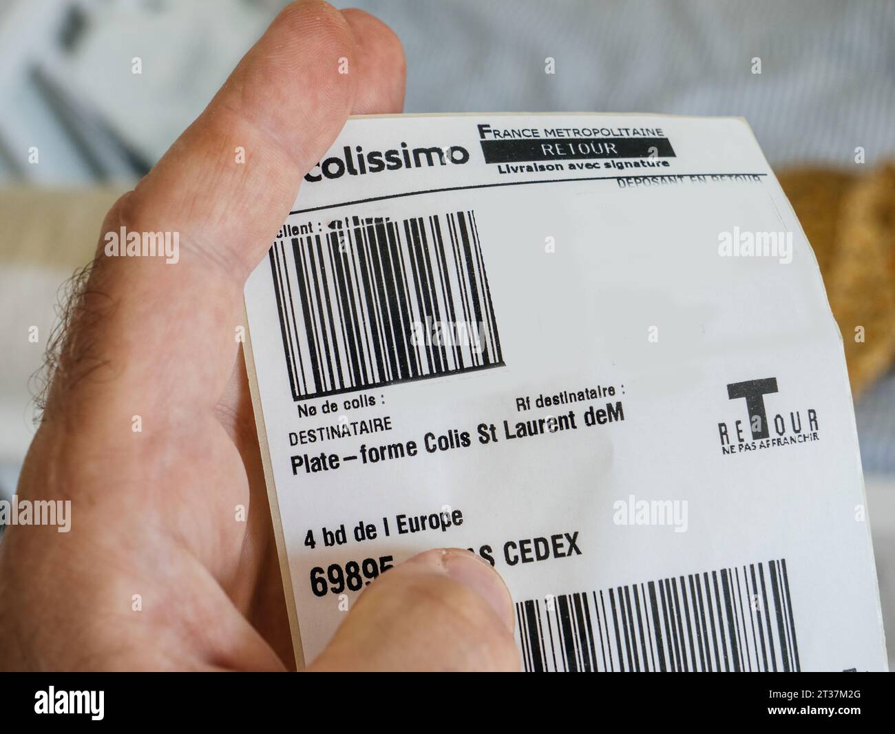 Colissimo retour sticker hi-res stock photography and images - Alamy