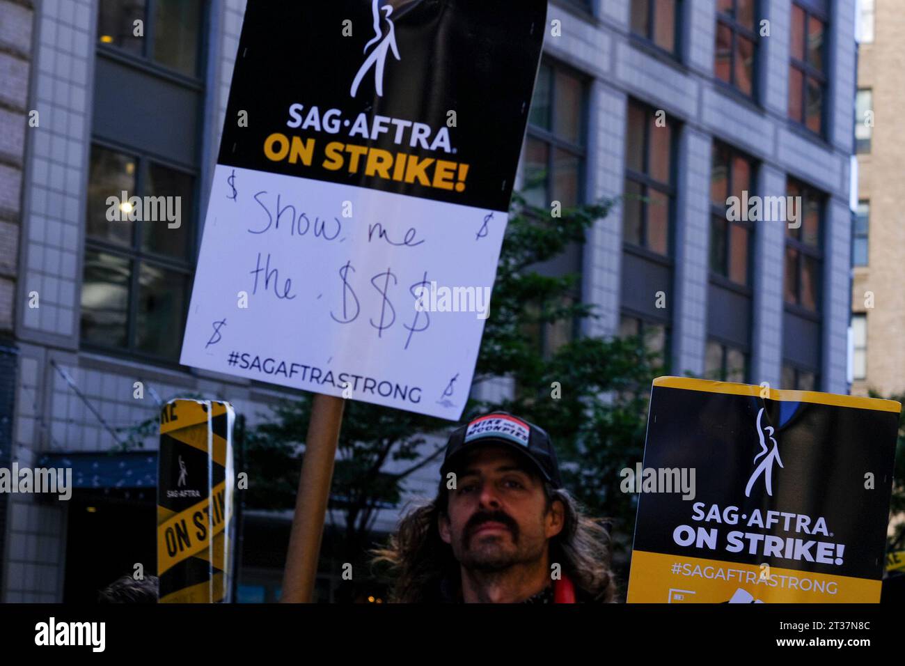 New York City, NY-October 23rd Demostrators walk the Sag-Aftra picket ...