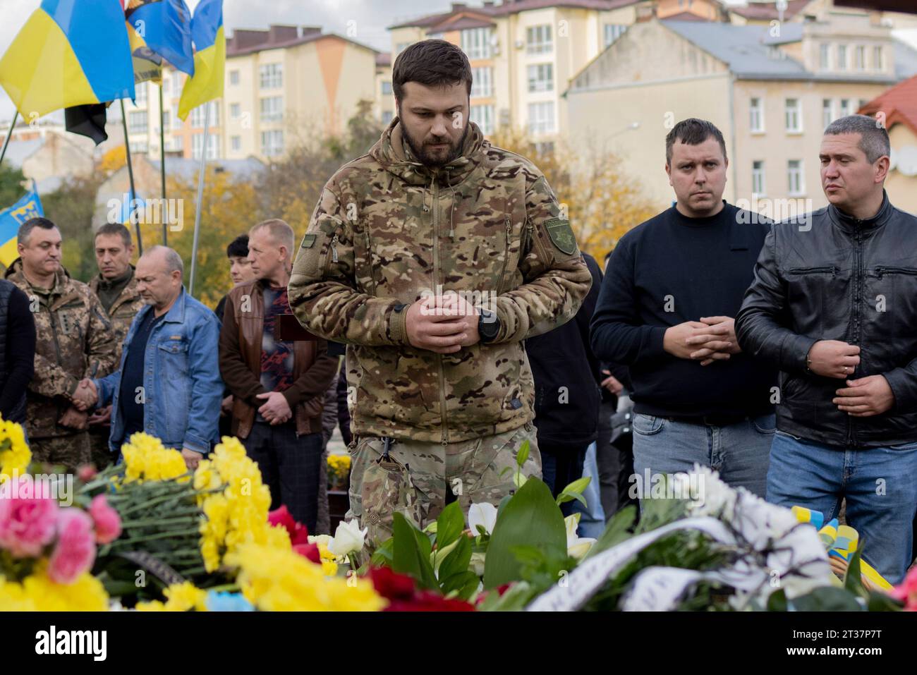 Lviv, Ukraine. 23rd Oct, 2023. A friend of the fallen Ukrainian ...