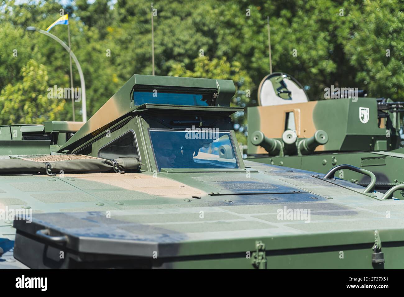 Periscopes hi-res stock photography and images - Alamy