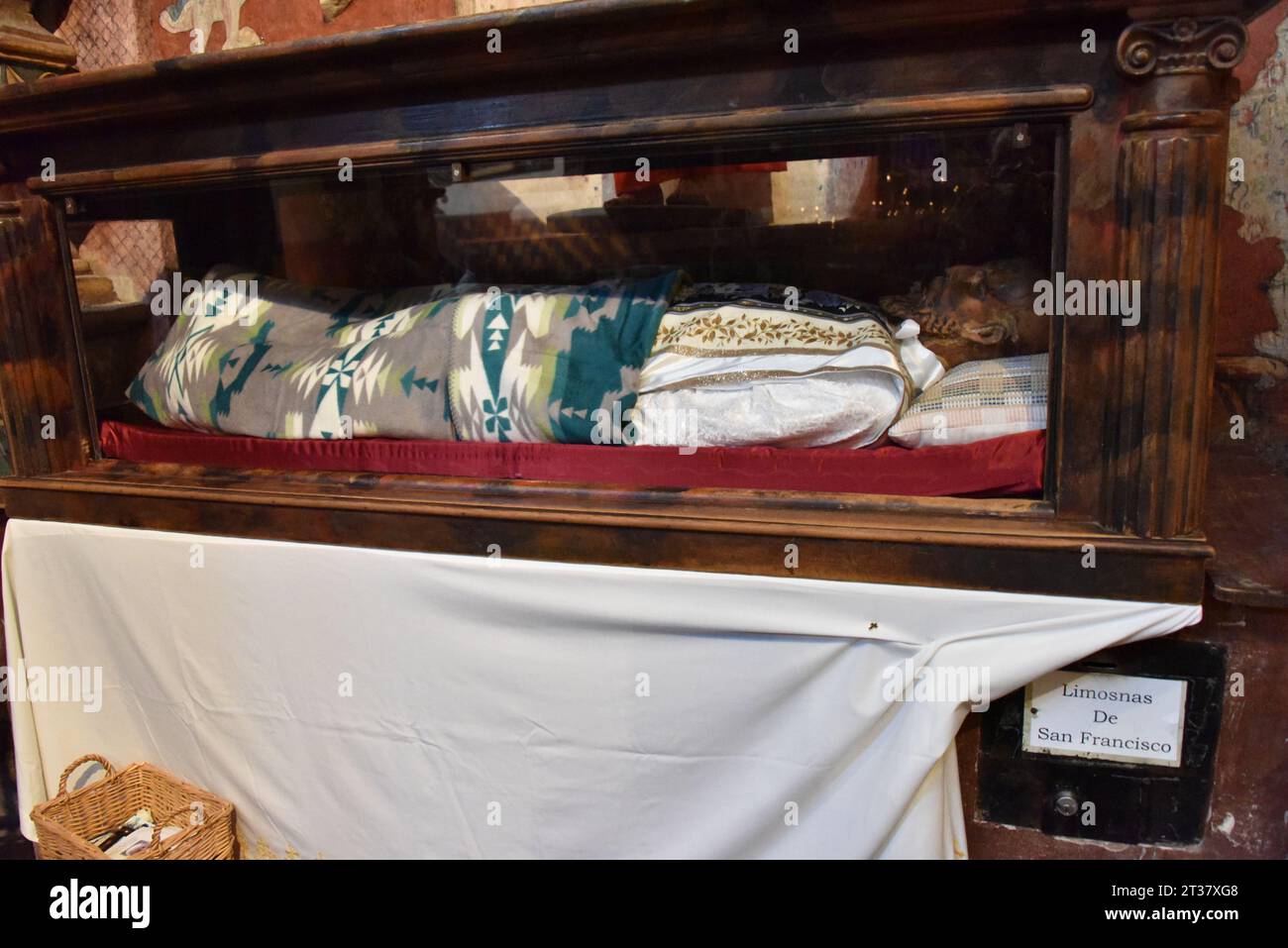 Mission San Xavier del Bac. Tucson AZ USA. The San Xavier del Bac ...