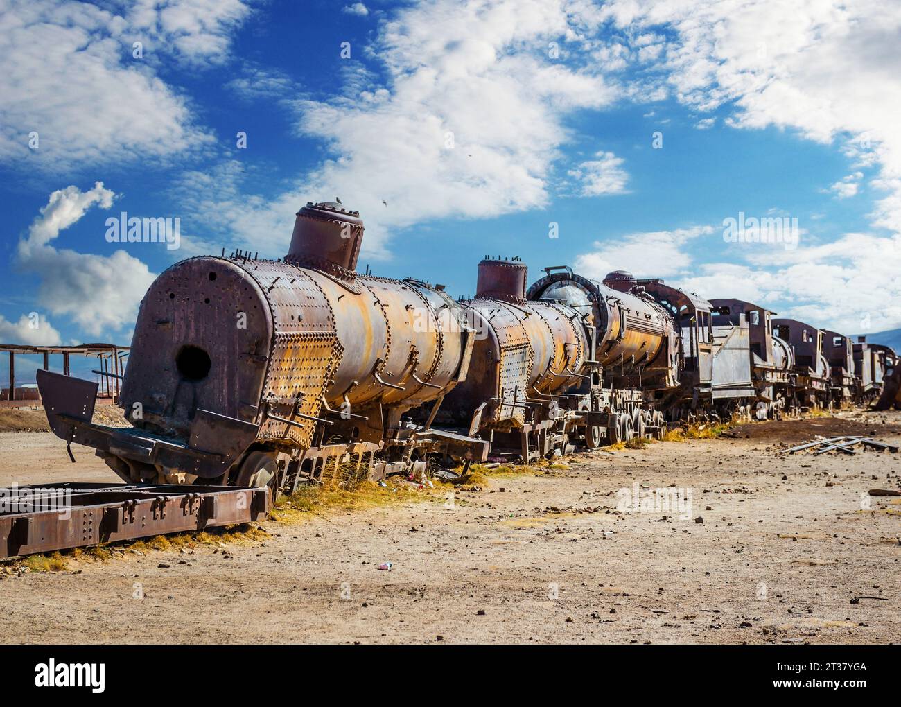 Old cemetery of abandoned steam-powered trains, Uyuni, Bolivia Stock Photo - Alamy