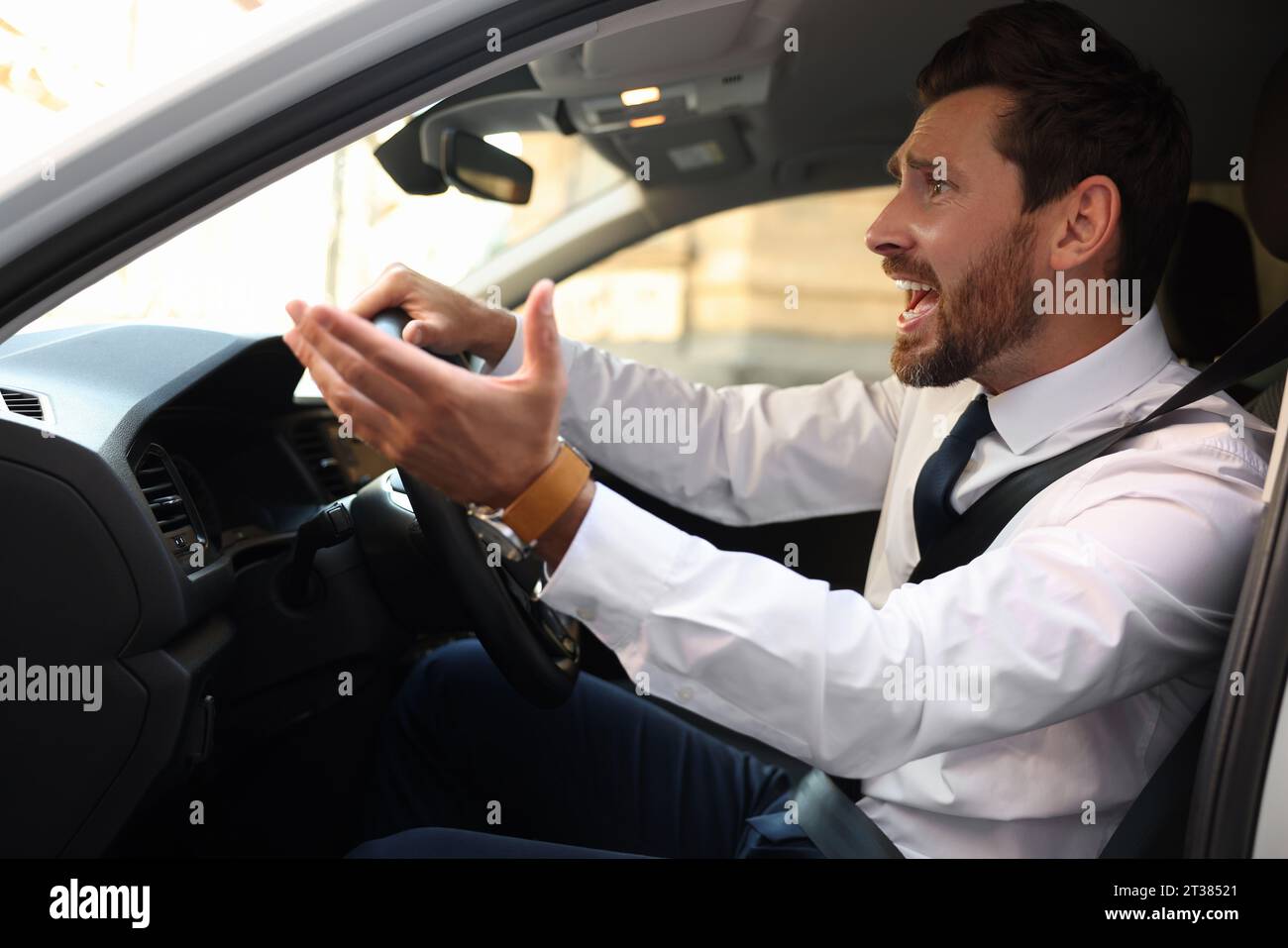 Screaming in the car hi-res stock photography and images - Alamy