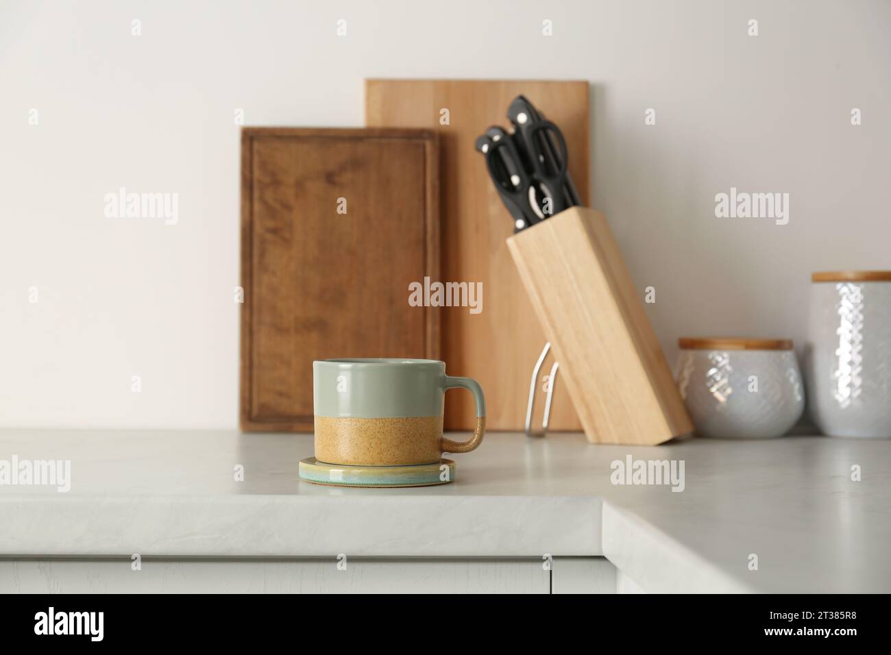 Mug holder on countertop hi-res stock photography and images - Alamy