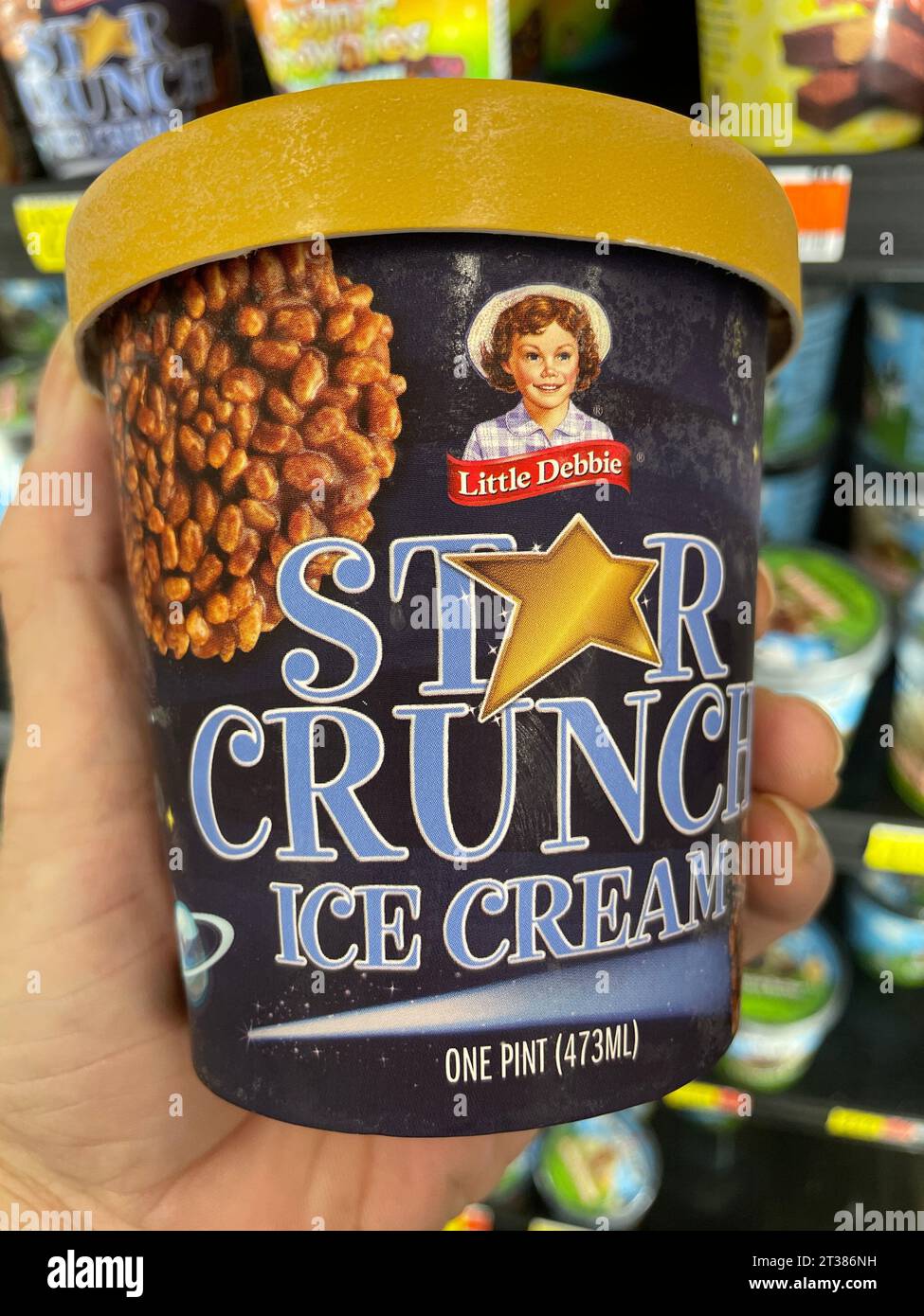 Grovetown, Ga USA - 08 06 23: Walmart grocery store Little Debbie ice ...