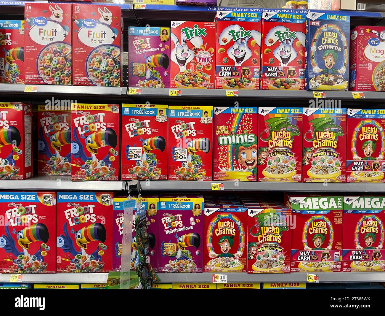 Grovetown, Ga USA - 08 06 23: Walmart grocery store Cereal name brands ...
