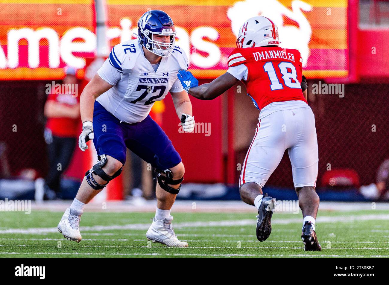 Lincoln, NE. U.S. 21st Oct, 2023. Northwestern Wildcats offensive ...