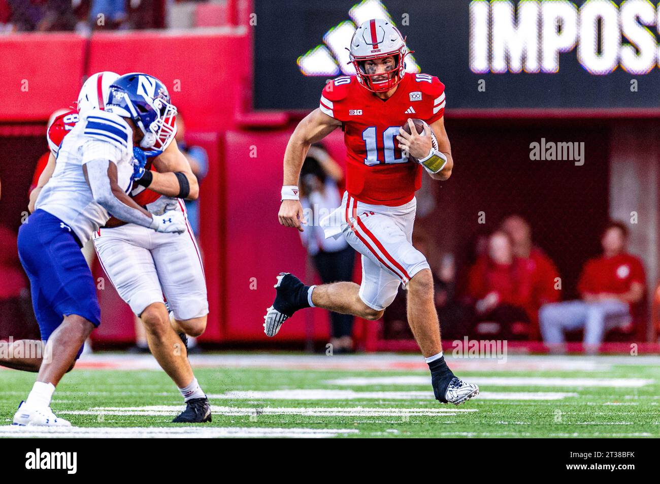 Lincoln, NE. U.S. 21st Oct, 2023. Nebraska Cornhuskers quarterback ...
