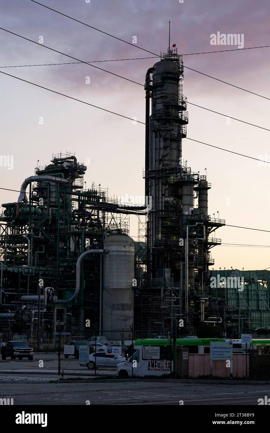 The Chevron Products Company El Segundo refinery is seen on Monday, Oct ...