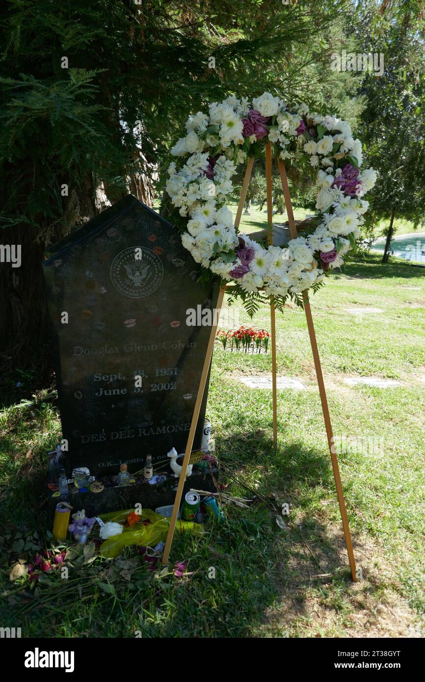 Los Angeles, California, USA 21st October 2023 Dee Dee Ramone Grave ...